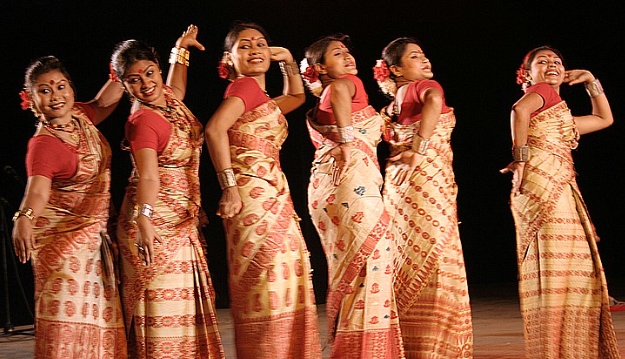 Write an Essay on Bihu - Quiz Ka Samna Write an Essay on Bihu - Quiz Ka Samna
